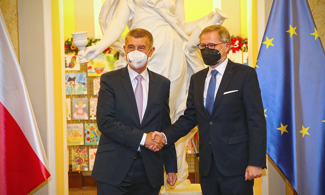 Koho volit v příštích volbách? Galerie elit u nás nabízí zlo